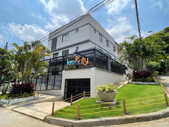 Hotel Casa Kreenty - Yumbo