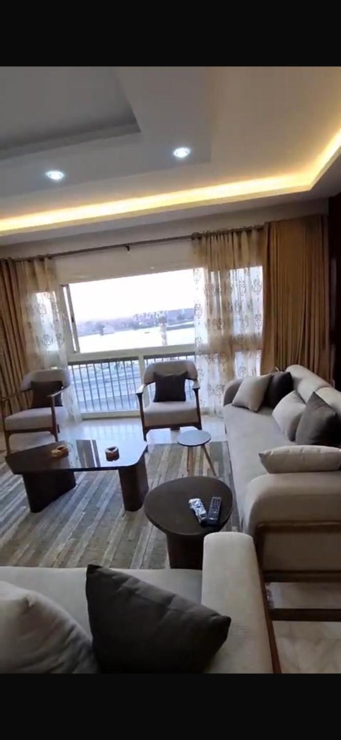 Deluxe Direct Nile Apartment - Caïro