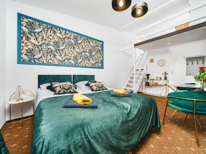 Queen Bee Apartments Krakow Old Town - Krakkó