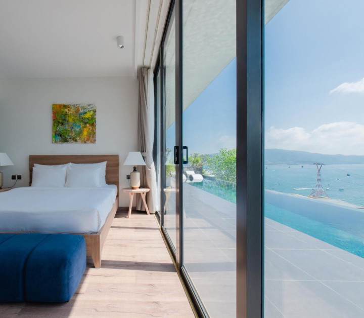 Promotion Early Booker Ocean Front Villa 500m2 With 4 Bedrooms And Swimming Pool - Vietnam