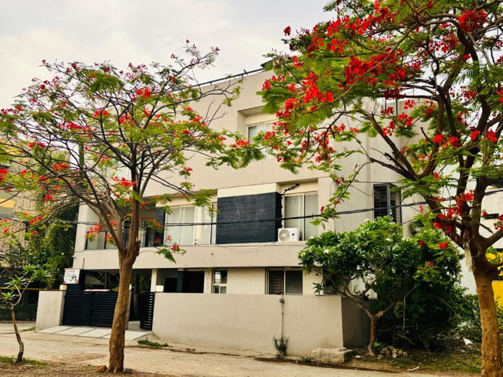 Gulmohar Villa - Indore