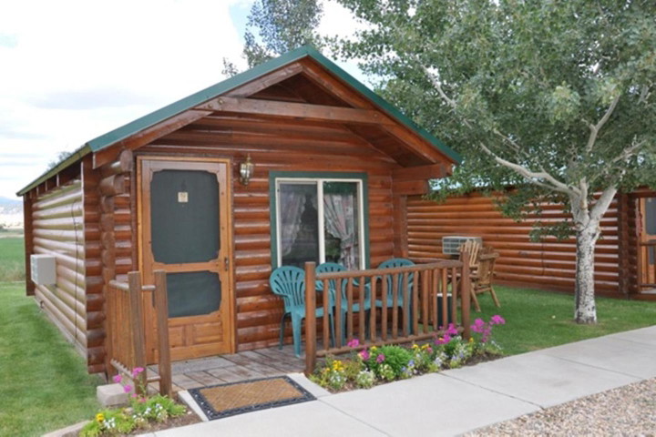 Bryce Country Cabins - Bryce Canyon City, UT