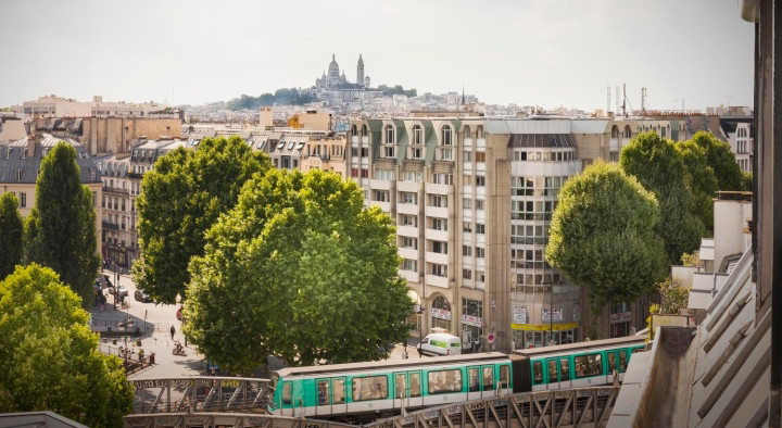 Libertel Canal Saint Martin - Enghien-les-Bains