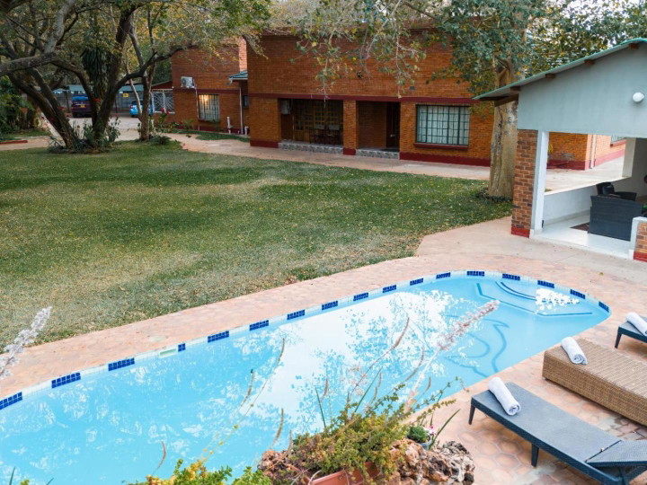 Bishop House - Victoria Falls