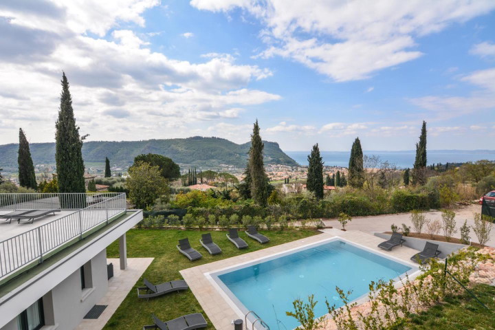 Sunset Lodge - Enjoy Holiday - Bardolino