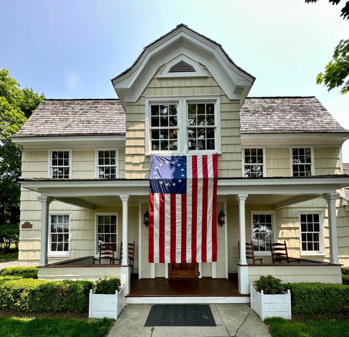 The 1708 House - The Hamptons, NY