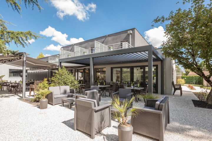 Logis Hotel Restaurant & Spa Au Comte D'ornon - Pessac