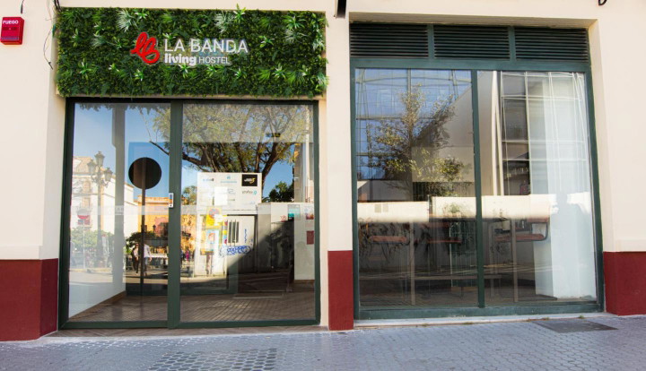 La Banda Living Hostel - Gines
