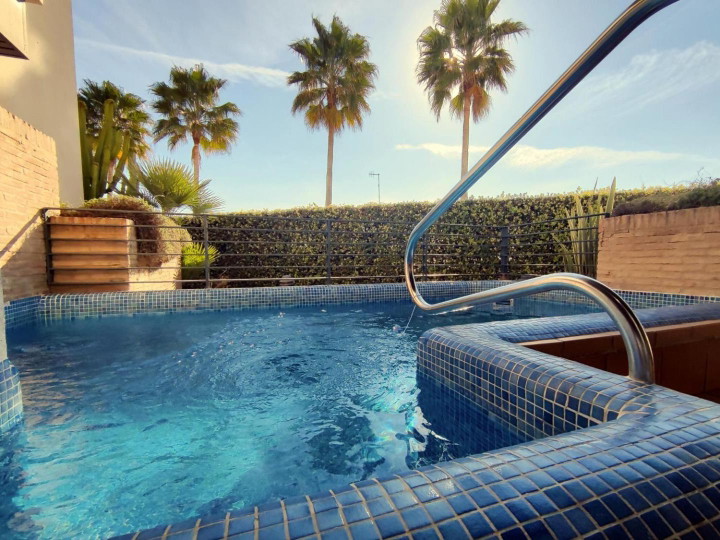 Luxury 3 Bedrooms, Private Heated Pool - Ehhouse - Estepona