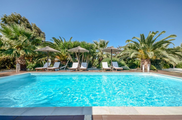 Valena Mare Suites & Apartments - Naxos