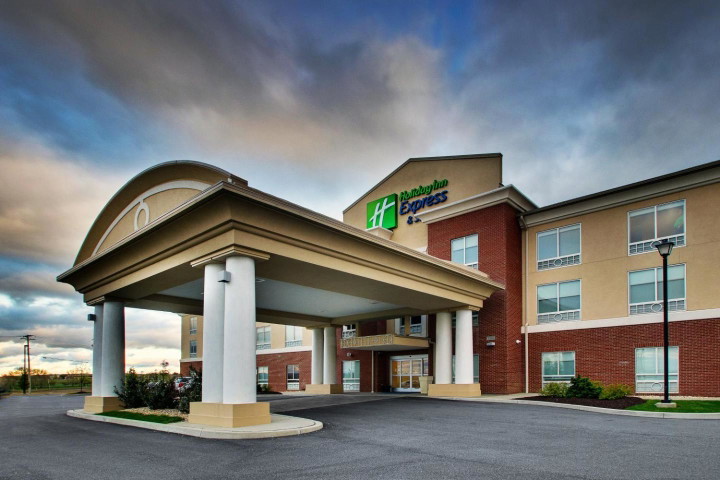 Holiday Inn Express & Suites Lancaster East - Strasburg By Ihg - Strasburg, PA