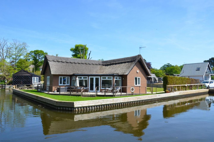 Owlswick - Wroxham