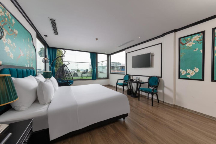 Azen Lakeside Hotel & Travel - Hanoï