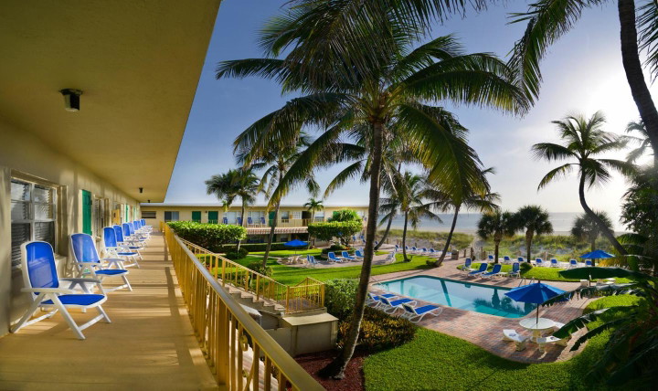 Tropic Seas Resort - Pompano Beach