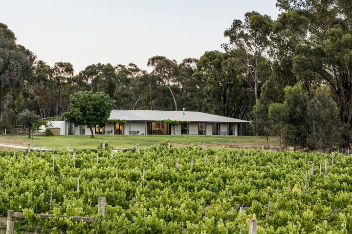 Solterra & Vine Estate Accommodation Bendigo - Bendigo