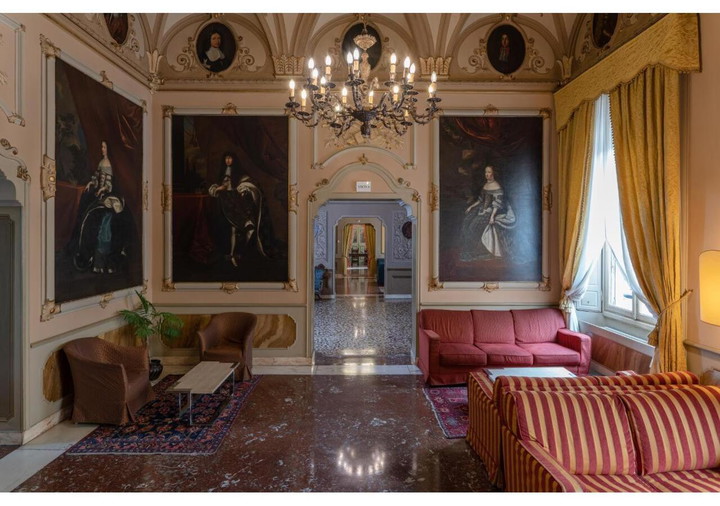 Phi Hotel Canalgrande - Módena