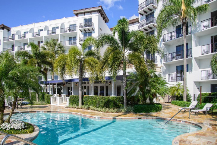 Inn At Pelican Bay - Bonita Springs, FL