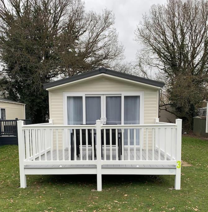 Kellysholidayhomes New Malton 3 Bedroom Caravan - Essex