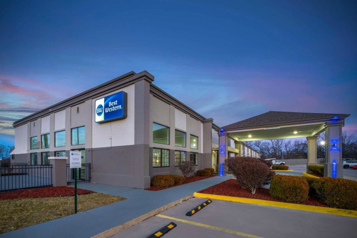 Best Western Park City Wichita North - Wichita, KS