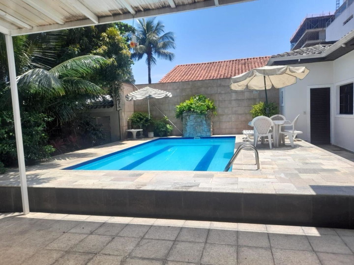 Casa Aconchegante Com Lazer Completo - São Vicente