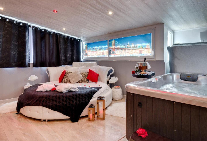 Suite Brooklyn Jacuzzi - Vichy