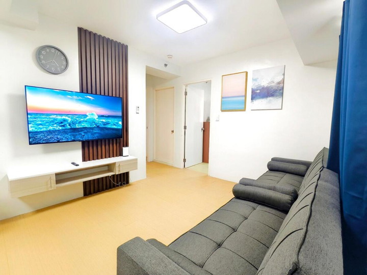 1501t2 Avida Towers Cebu It Park 2br Unit 2 Bathroom 2 Tv - Cebu City