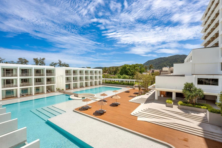 Patong Beach Hotel By See2sea - Patong Beach