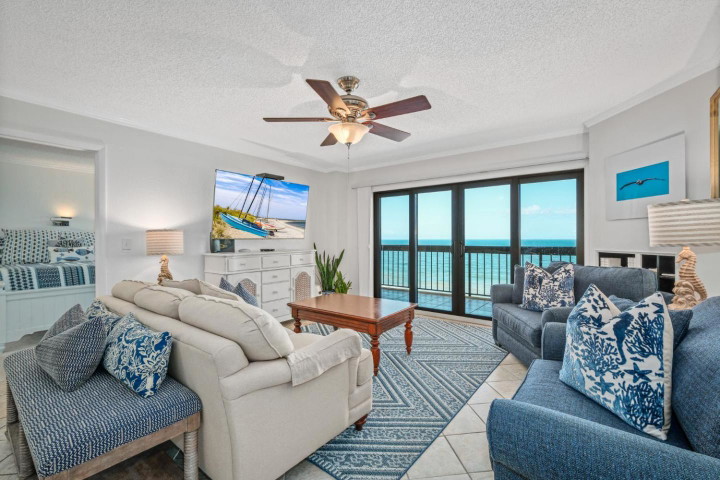 Luxury Direct Oceanfront Corner Penthouse With Heated Pool And Garage Parking - Ormond Beach, FL