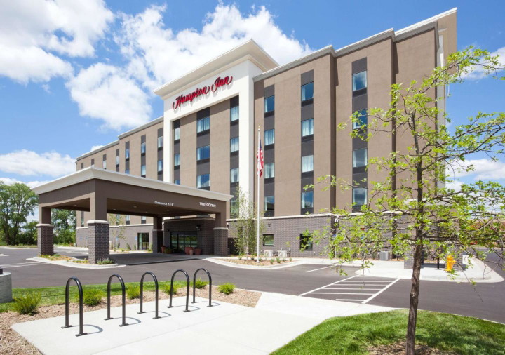 Hampton Inn Minneapolis-roseville,mn - Minneapolis, MN