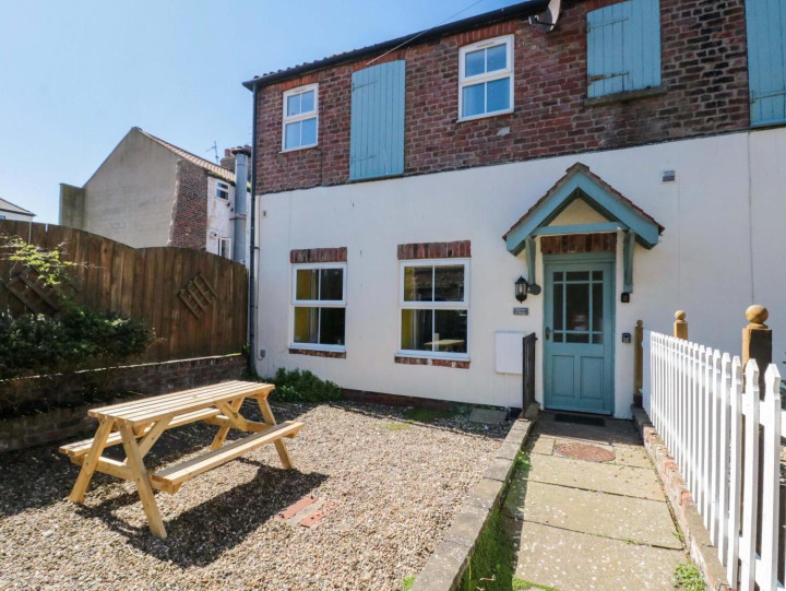 Farriers Cottage - Flamborough