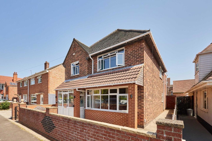 Host & Stay - Roseberry Avenue - Skegness