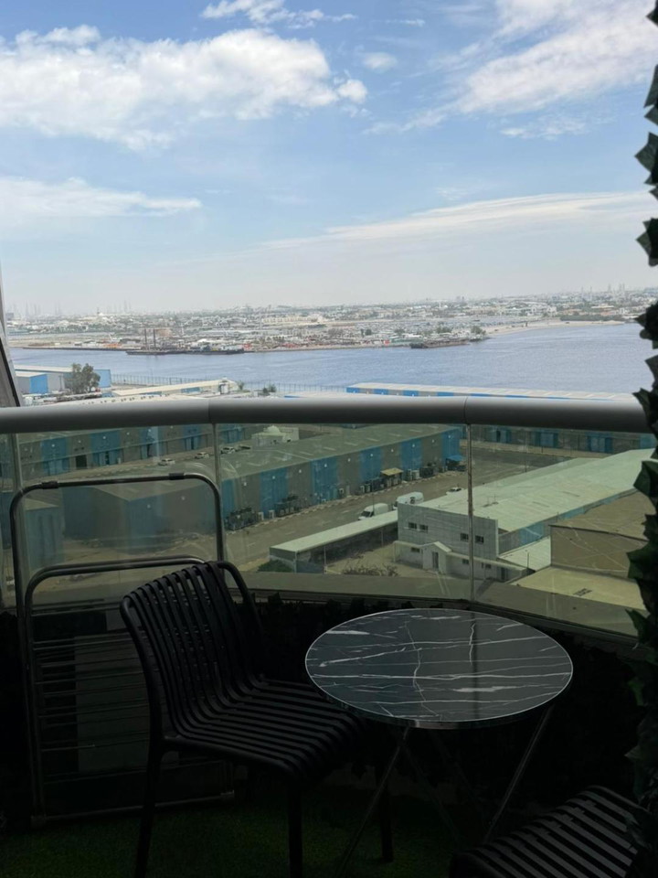 High-floor Luxury Apartment! - Sharjah