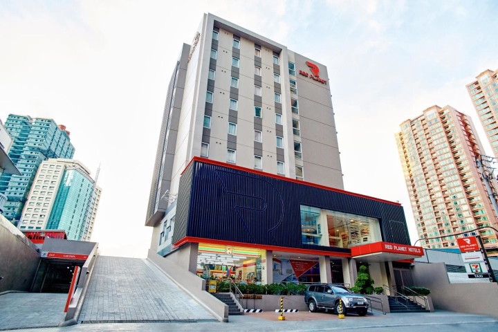 Red Planet Makati Amorsolo - Manila