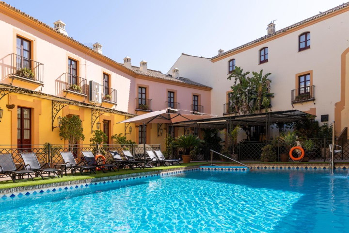 Hotel Alcázar De La Reina - Spanien