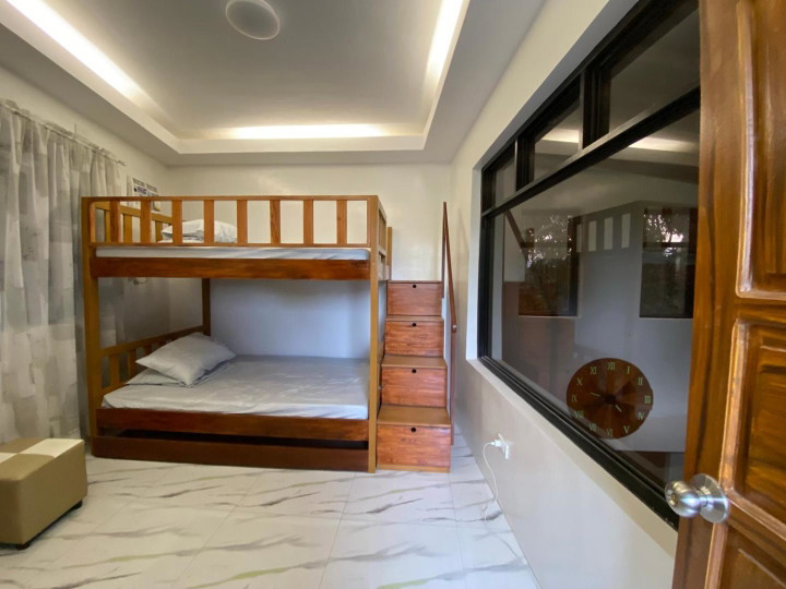 Casa Sandrine Resort - Malolos