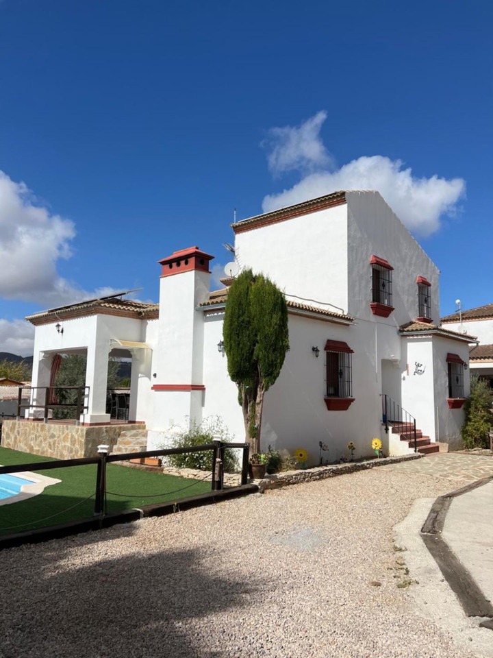 Agradable Casa Con Piscina En La Serranía. - Setenil de las Bodegas