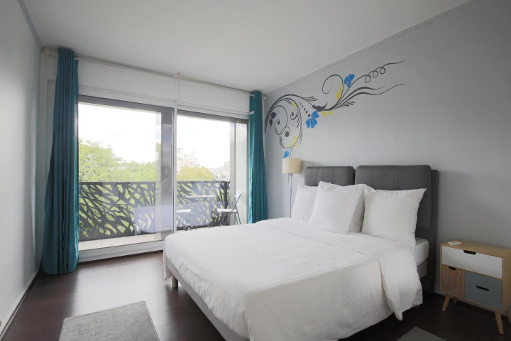 Chic Two Bedroom Apartment Steps From Champs Elysees - Neuilly-sur-Seine