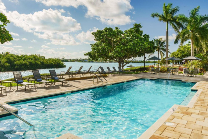 Fairfield By Marriott Inn & Suites Marathon Florida Keys - Key Colony Beach, FL