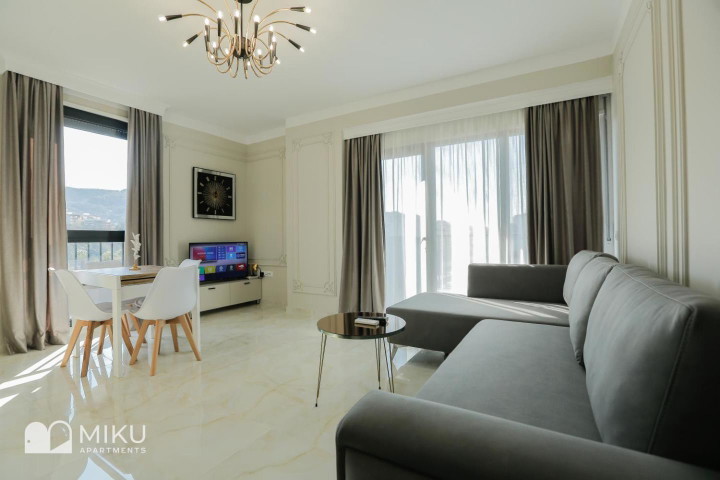 Miku Apartment - Lovely 1 Bedroom Spectacular View - Tirana