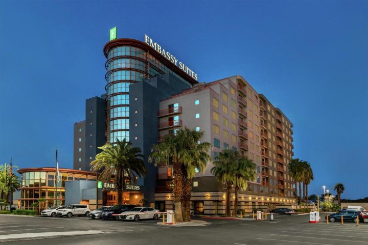 Embassy Suites By Hilton Convention Center Las Vegas - Las Vegas, NV