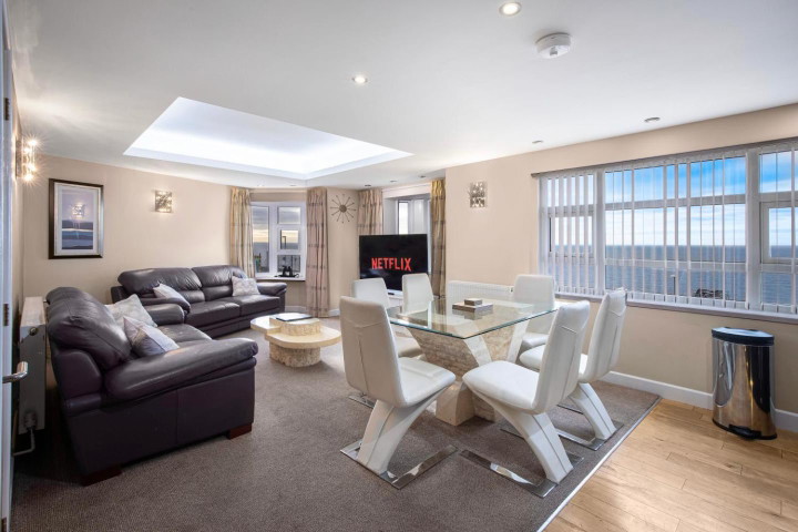 Granada Apartments Queens Mansions - Blackpool