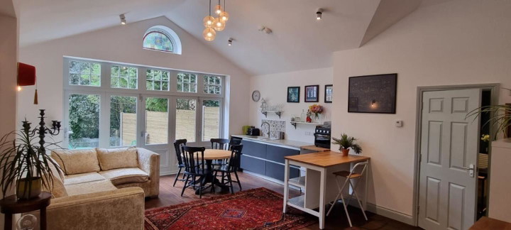 Peaceful Getaway In Forested Park And Off Street Parking - Dorset