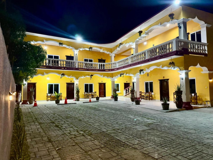 Hotel Alfa Y Omega - Guatemala