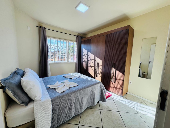 Residencial Cristina's-apartamentos De 2-3 Quartos Equipados Com Wifi Garagem-excelente Localização - Lages