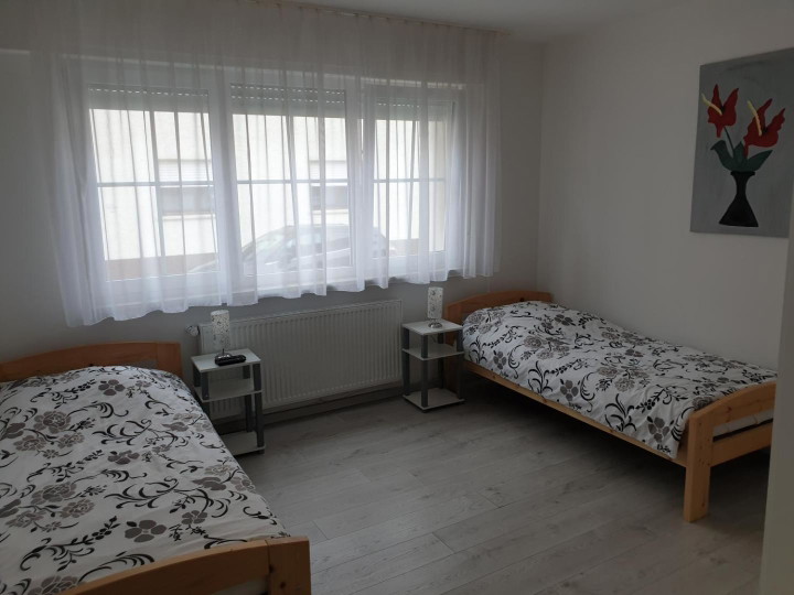 Wohnung, Zimmer In Frankfurt Flughafen Zu Vermieten - Hofheim am Taunus