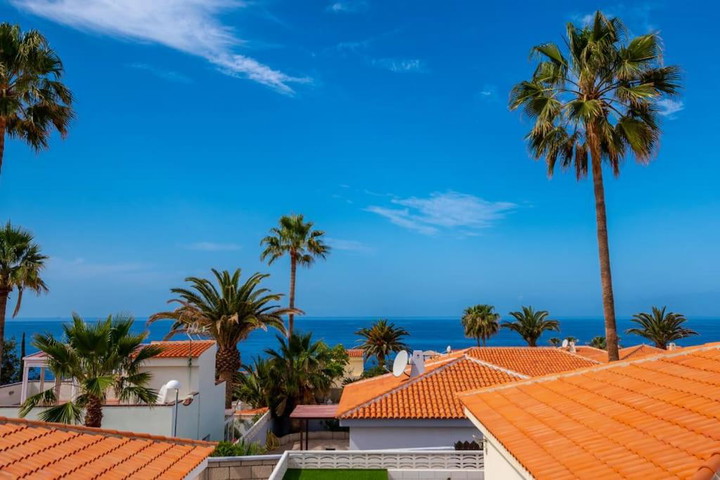 Villa Iris - Spain