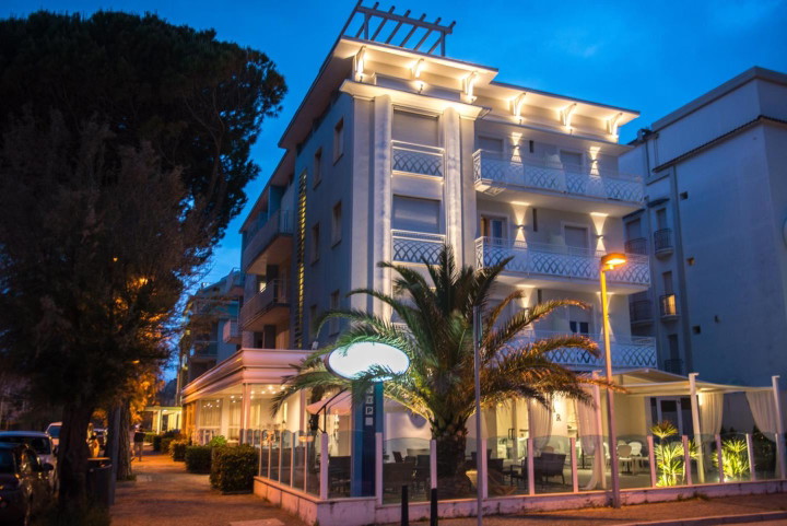 Hotel Vela D'oro - Riccione