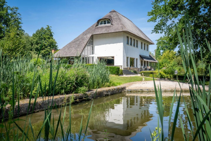 Raesborre Homes - Self Check-in - Louvain