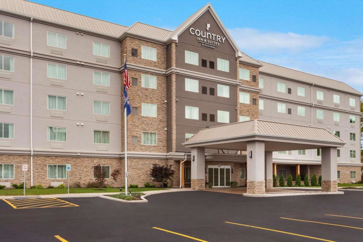Country Inn & Suites By Radisson, Buffalo South I-90, Ny - Buffalo, NY