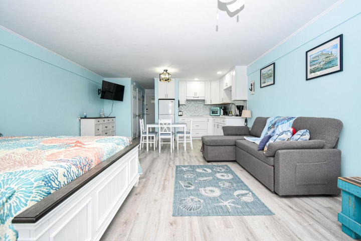 Park Place Unit 228 - Cedar Key, FL